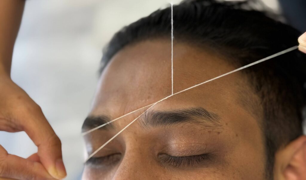 EyeBrows Threading & Tinting